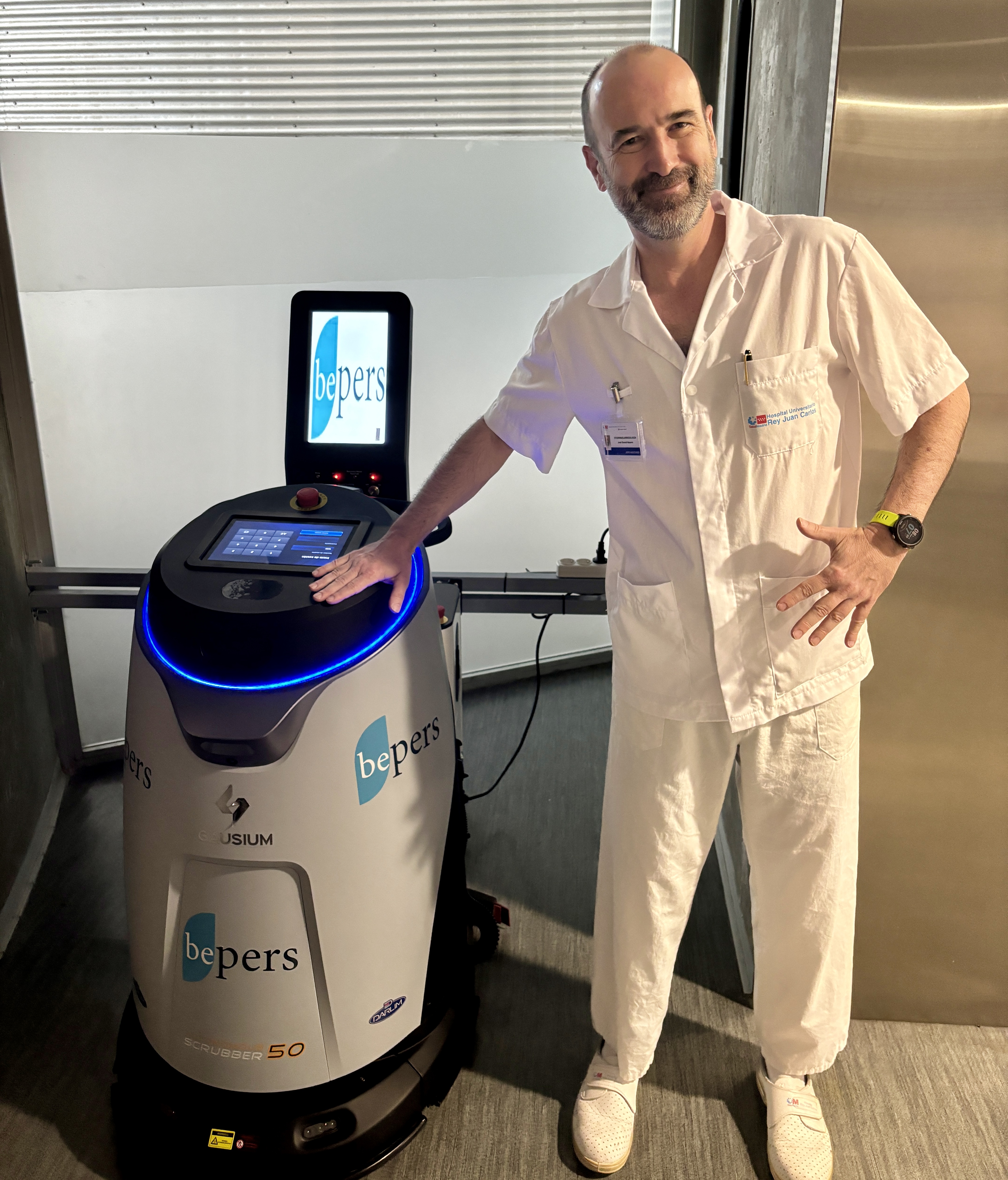 The second robot has already arrived to the hospital!!! – Head and Neck ...